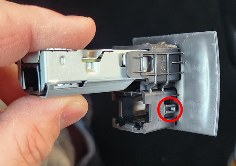 新型N-BOX(JF5/JF6)に社外ナビを自分で取り付けた話: ネット中継配信でGO!